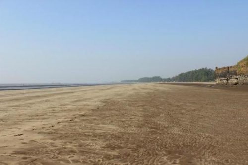 Chaul and Revdanda Beaches – Places to visit around Alibaug ...
